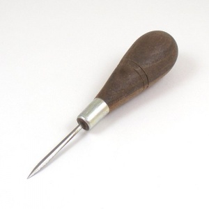 Extra Large Barnsley Sewing Awl - Walnut Handle - artisanleather.co.uk