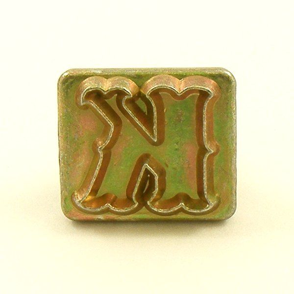 SALE 19mm Decorative Letter K Embossing Stamp - artisanleather.co.uk