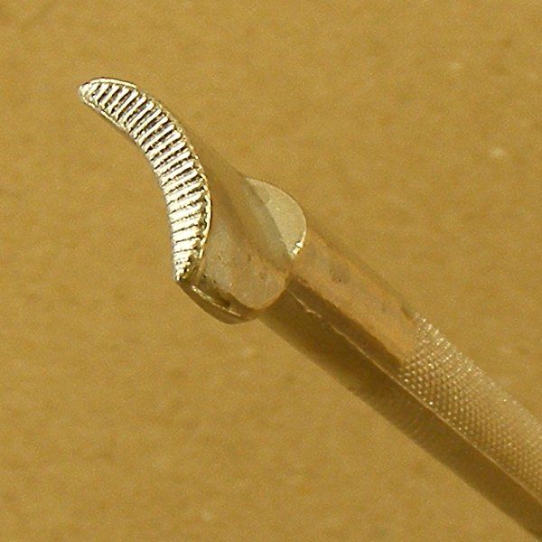 V715 Veiner Embossing Tool - artisanleather.co.uk