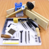 Leathercraft Starter Kits - artisanleather.co.uk